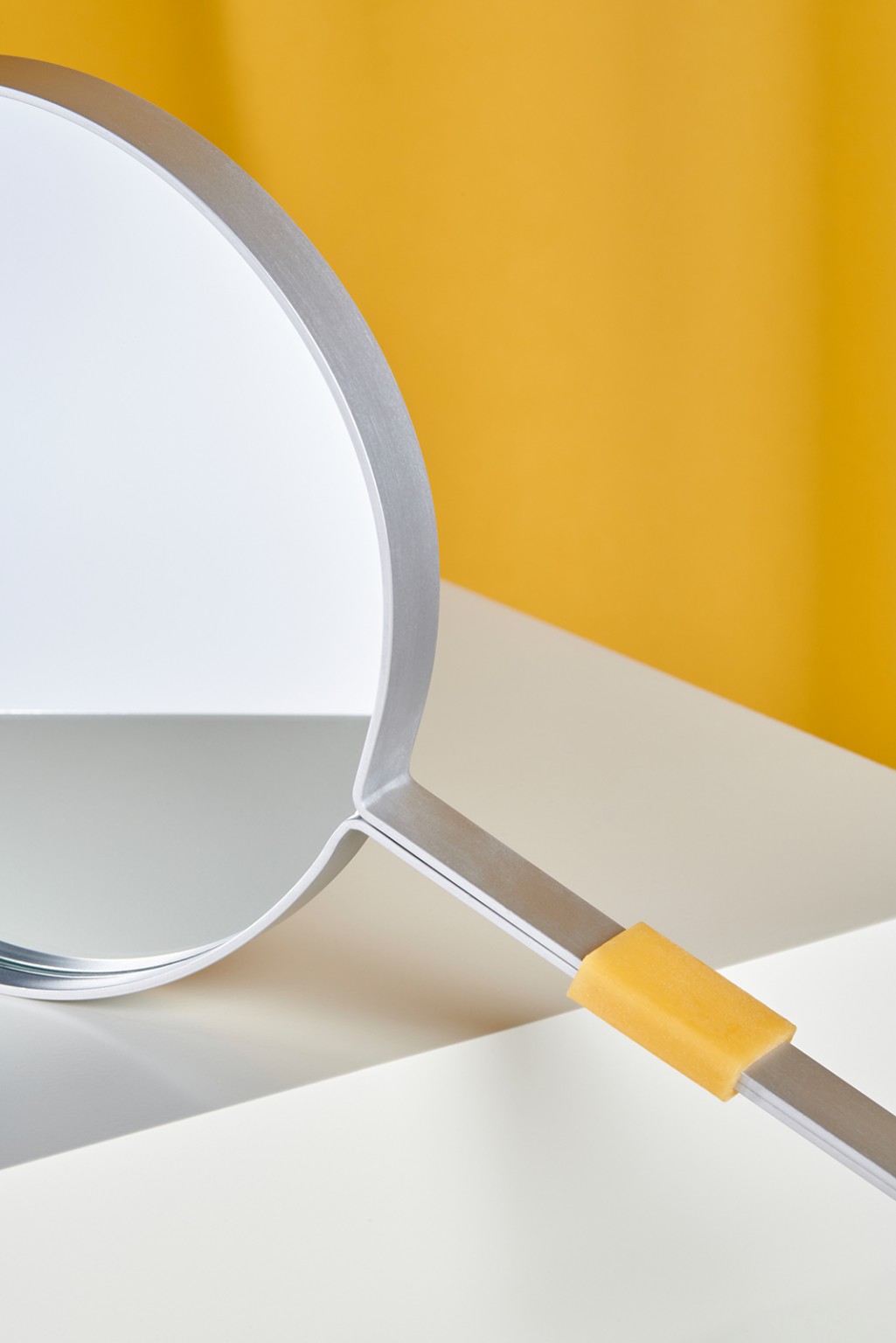 Anja Bachmann | Clasp