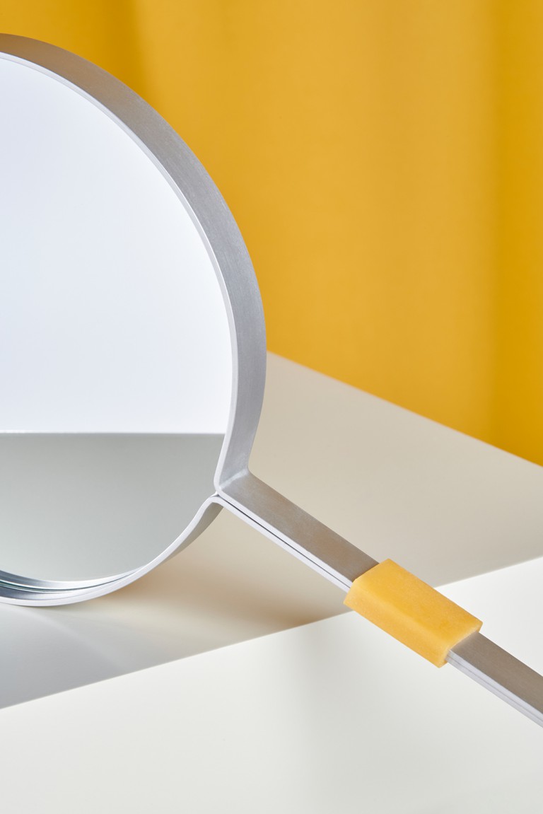 Anja Bachmann | Clasp